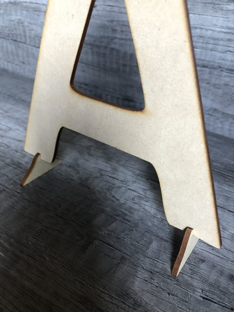 BASES PARA LETRAS – MADERITAS